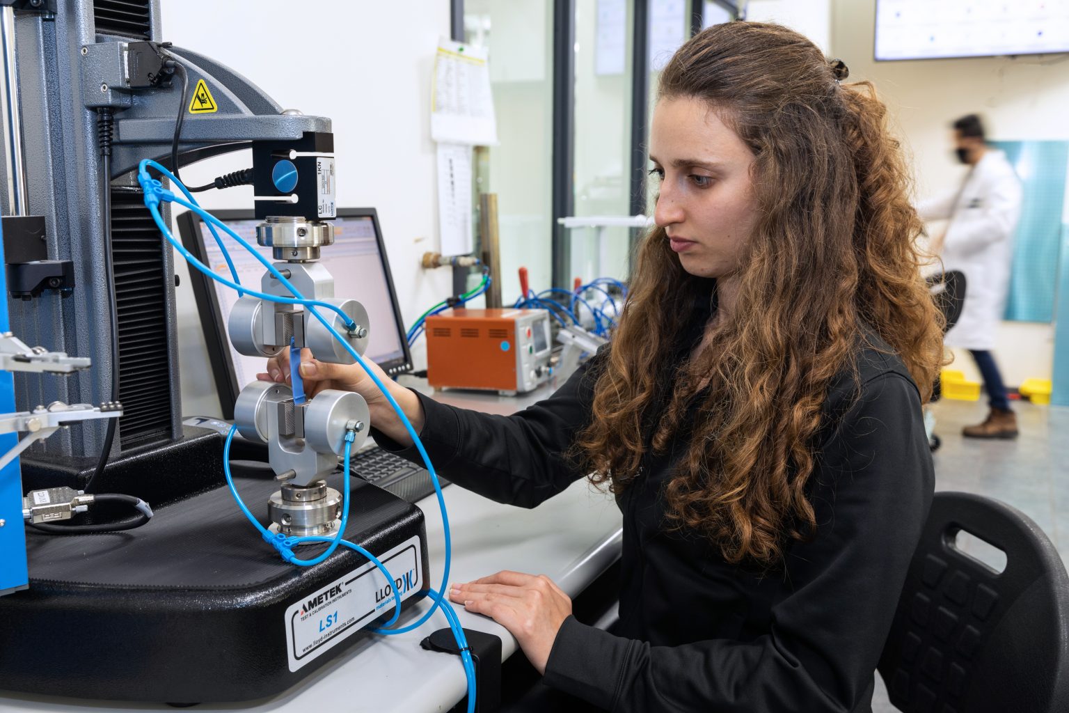 High-Quality Liquid Silicone Rubber (LSR) Parts - SIMTEC